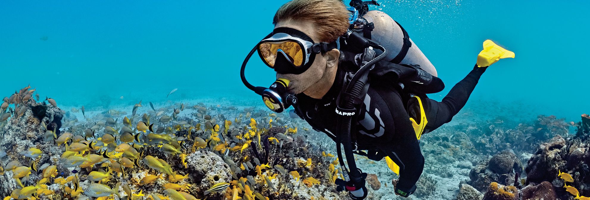 Rash Guards for Scuba Diving & Snorkeling | SCUBAPRO